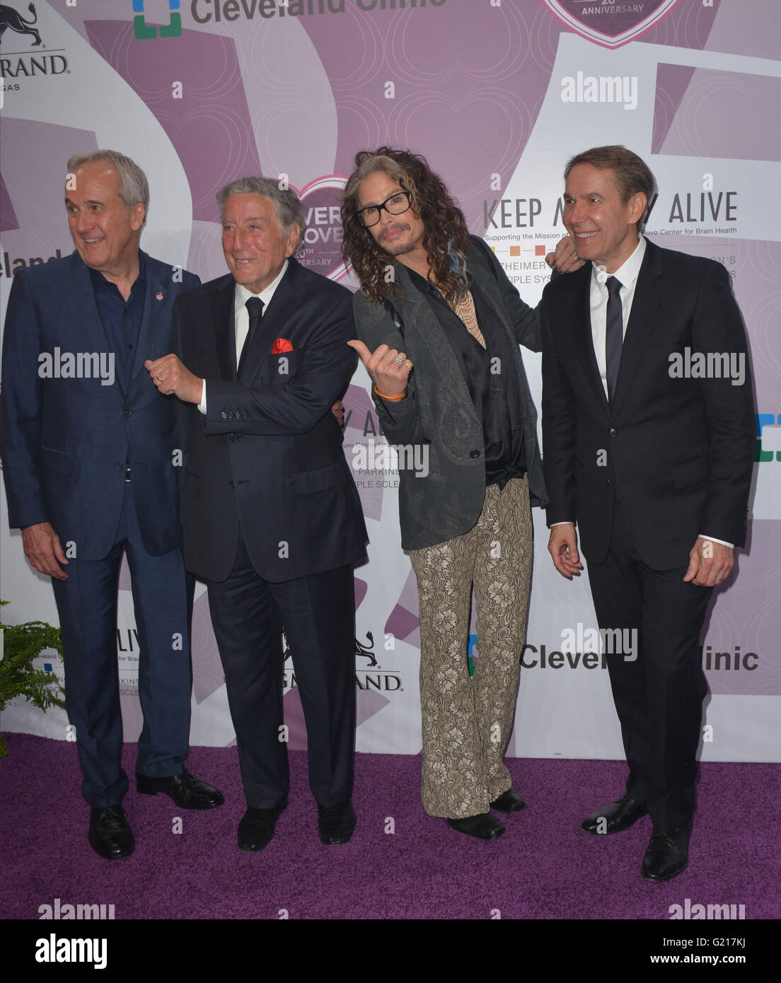 Las Vegas, Nevada, USA. 21st May, 2016. Lou Ruvo,(L) singer Tony Bennet ...