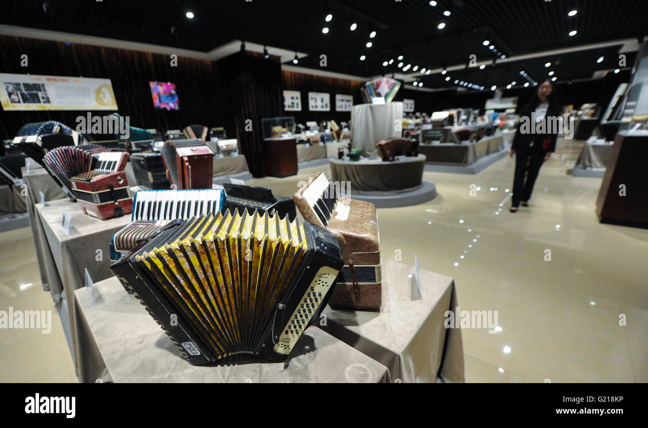 Tacheng, China's Xinjiang Uygur Autonomous Region. 21st May, 2016. A ...