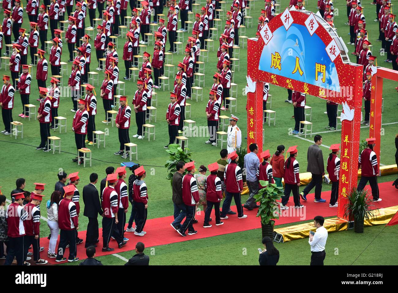 Hefei, China's Anhui Province. 22nd May, 2016. Students, accompanied by ...