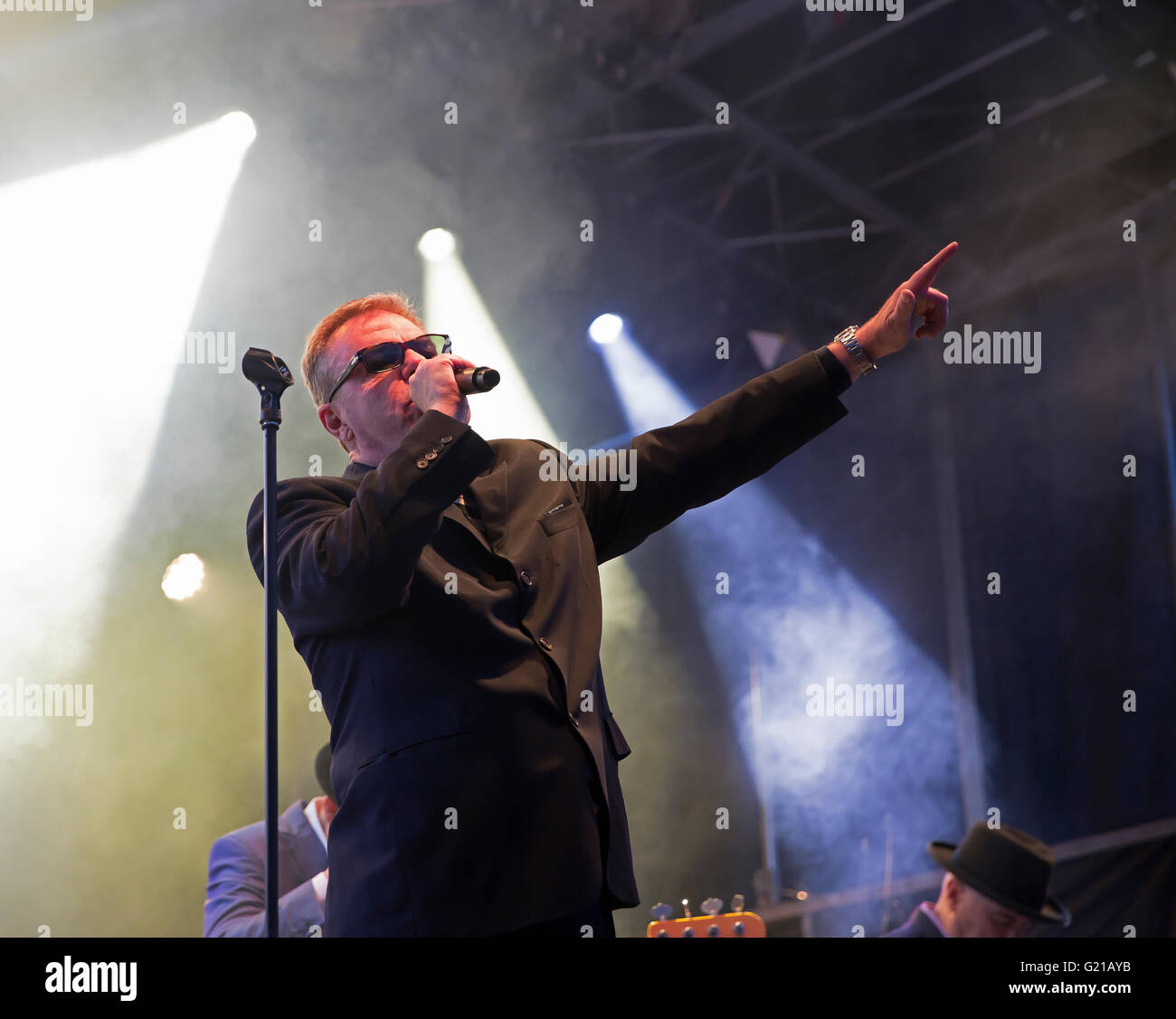 Madness bass player hi-res stock photography and images - Alamy