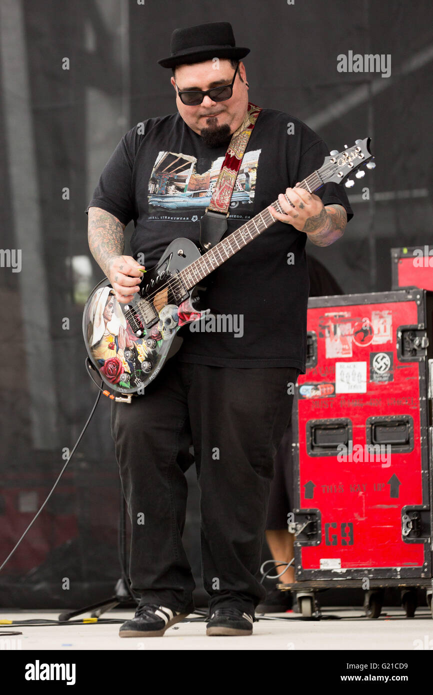 Columbus, Ohio, USA. 21st May, 2016. Guitarist MARCOS CURIEL of P.O.D ...
