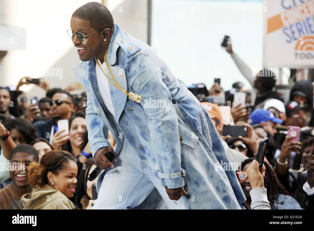 New York City. 20th May, 2016. Mase performs on NBC's 'Today' at ...
