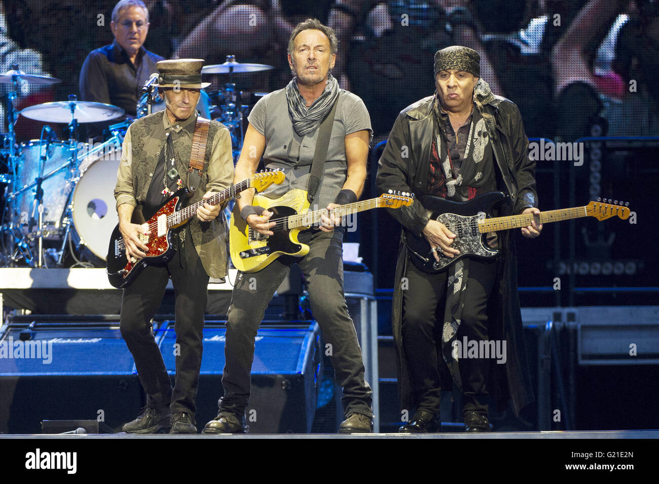 Madrid, Spain. 21st May, 2016. Bruce Springsteen performs live on stage ...