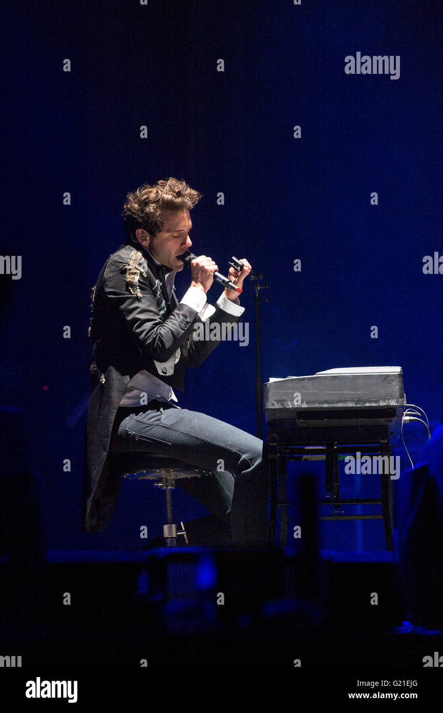 Mika in concert london hi-res stock photography and images - Alamy
