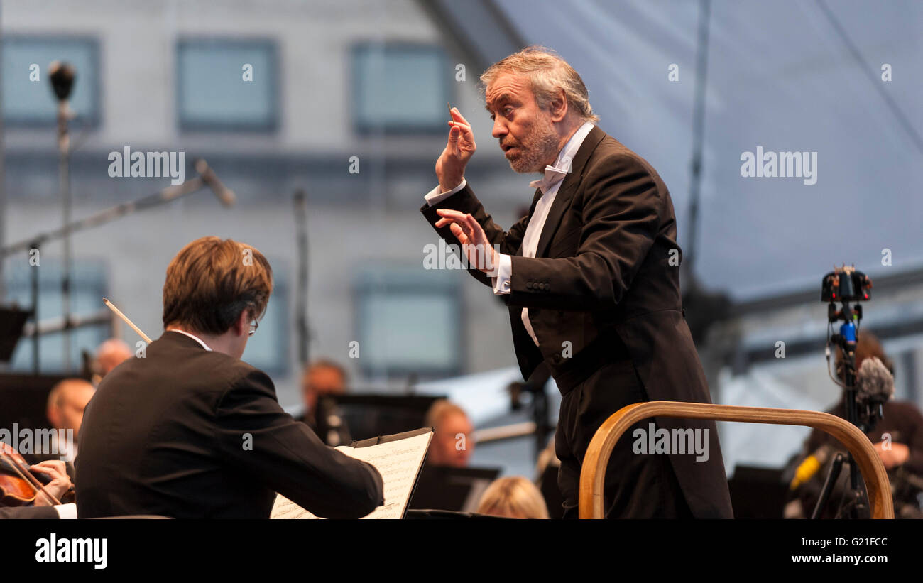 London, UK. 22 May 2016. Over ten thousand classical music fans descend ...