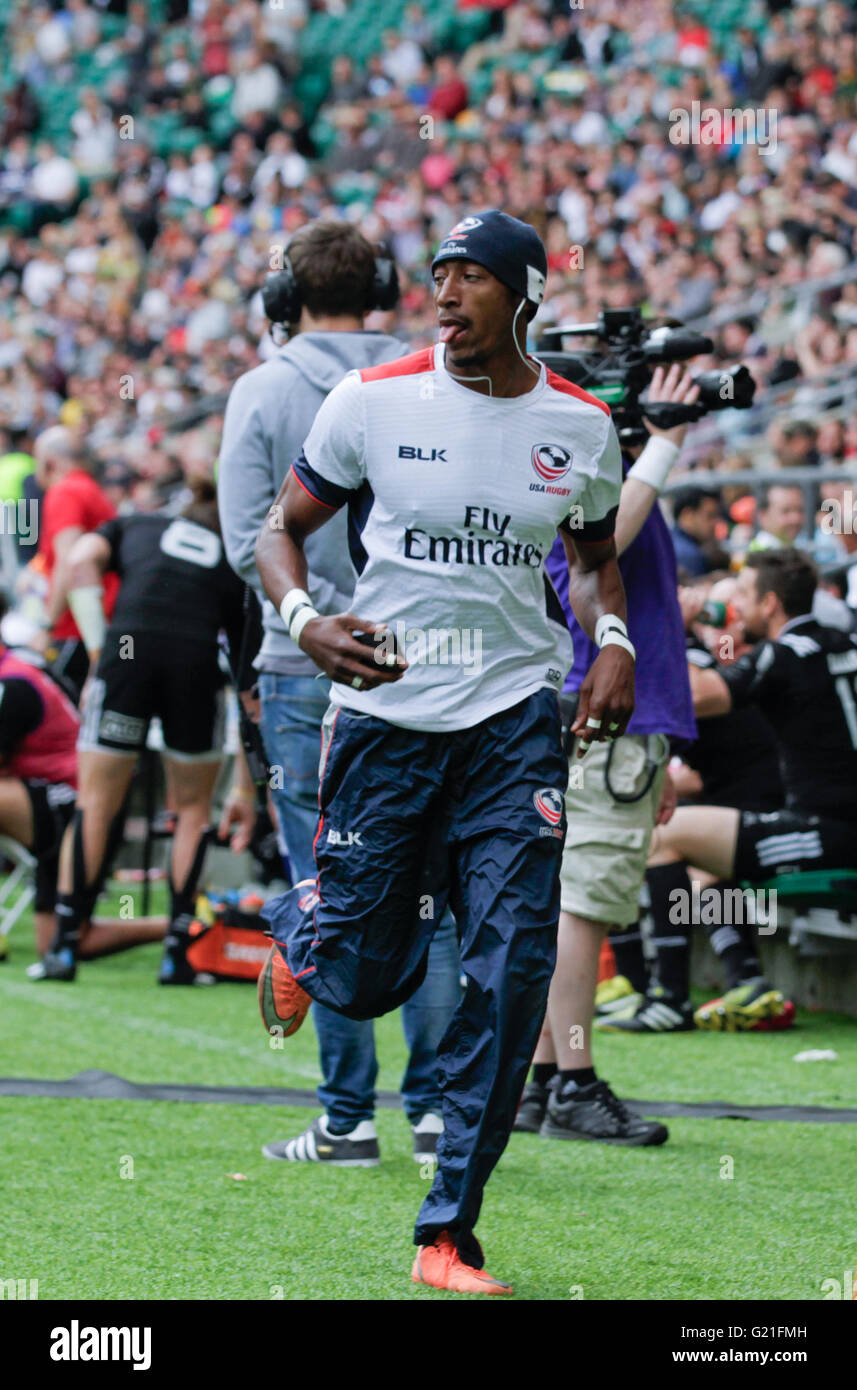 London, UK. 22nd May 2016. Perry Baker (USA) enters the stadium to warm ...