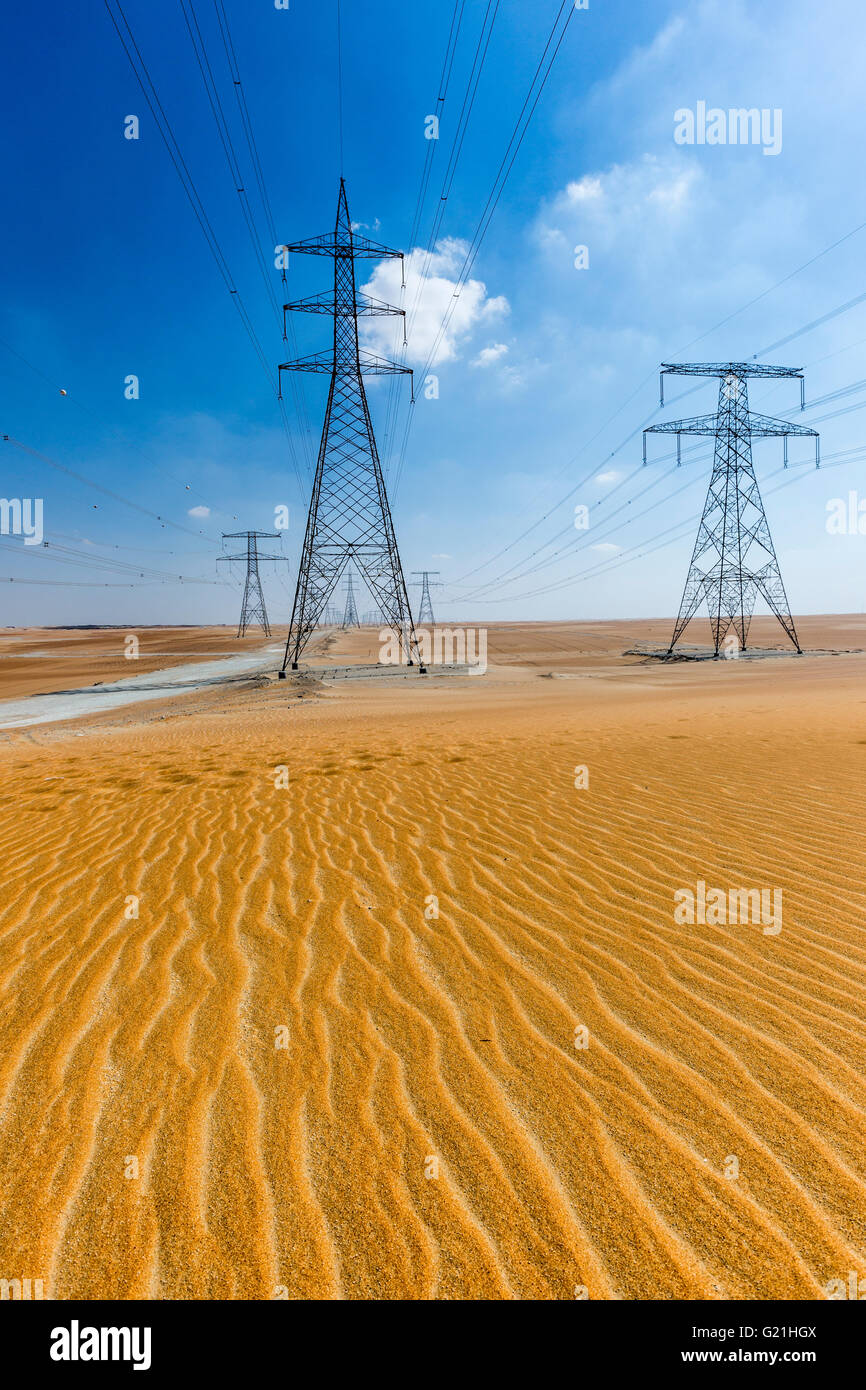 Power pylons in the desert hi-res stock photography and images - Alamy