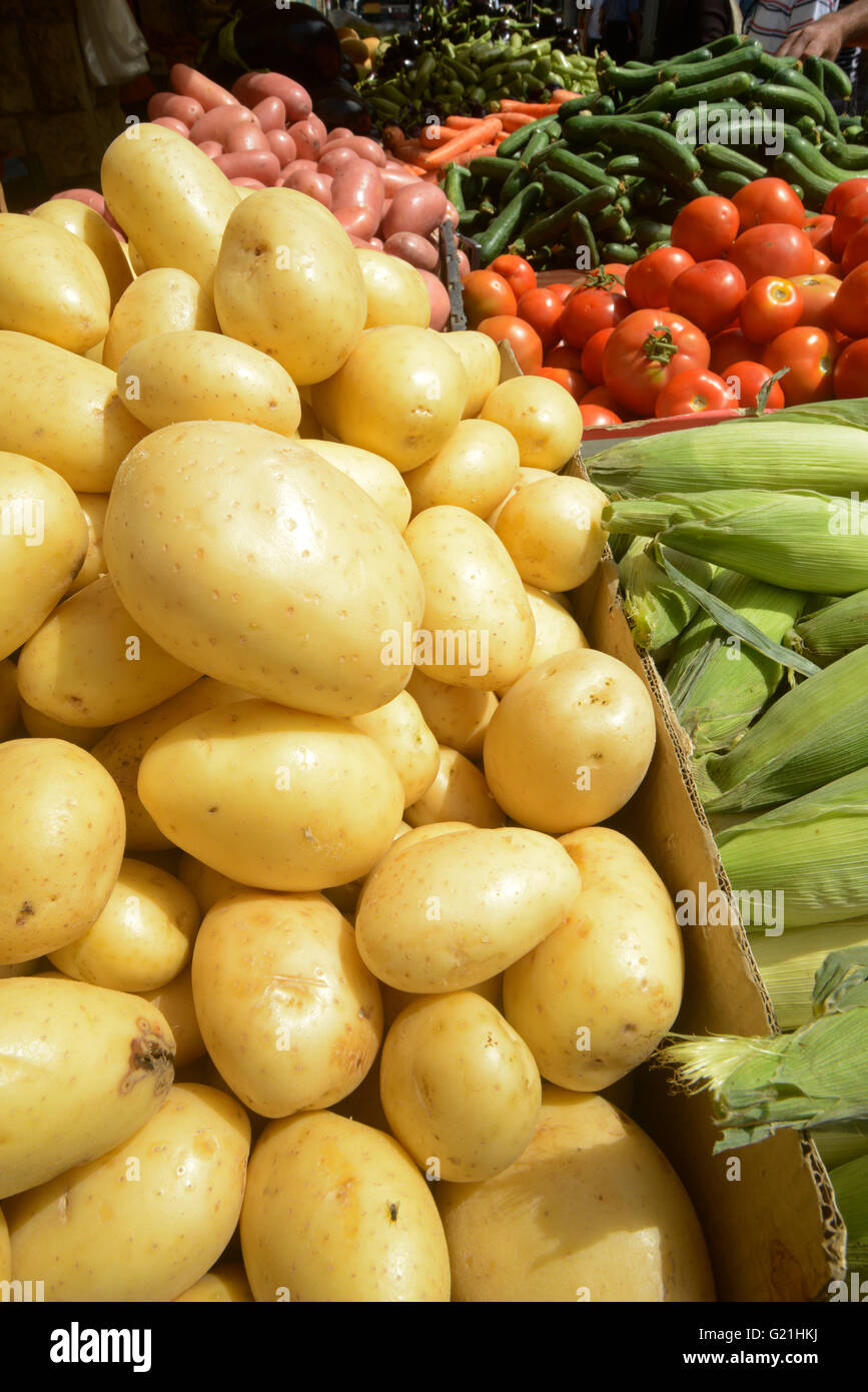 Potato stall hi-res stock photography and images - Alamy