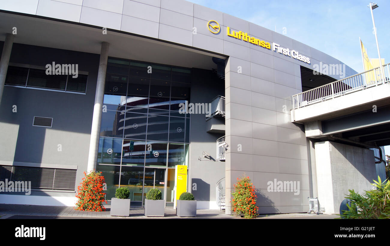 First Class Airport Terminal in Frankfurt Stock Photo - Alamy