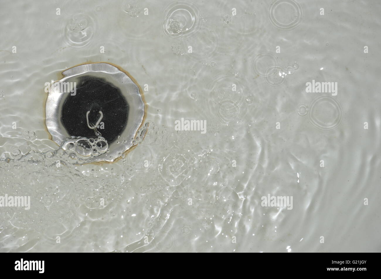 Bath running water hi-res stock photography and images - Alamy