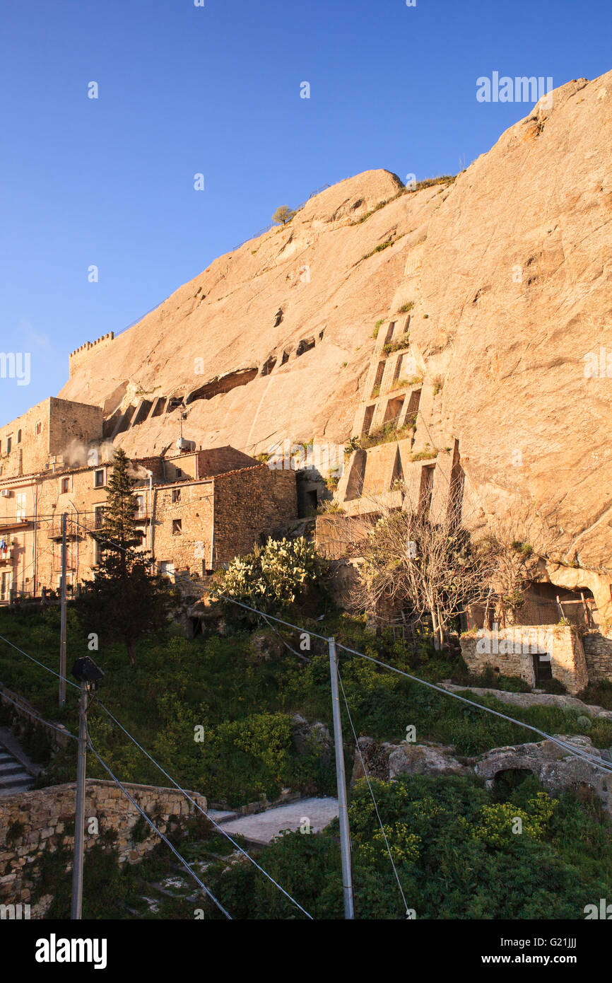 View of Sperlinga, famous for the Houses on the rock Stock Photo - Alamy