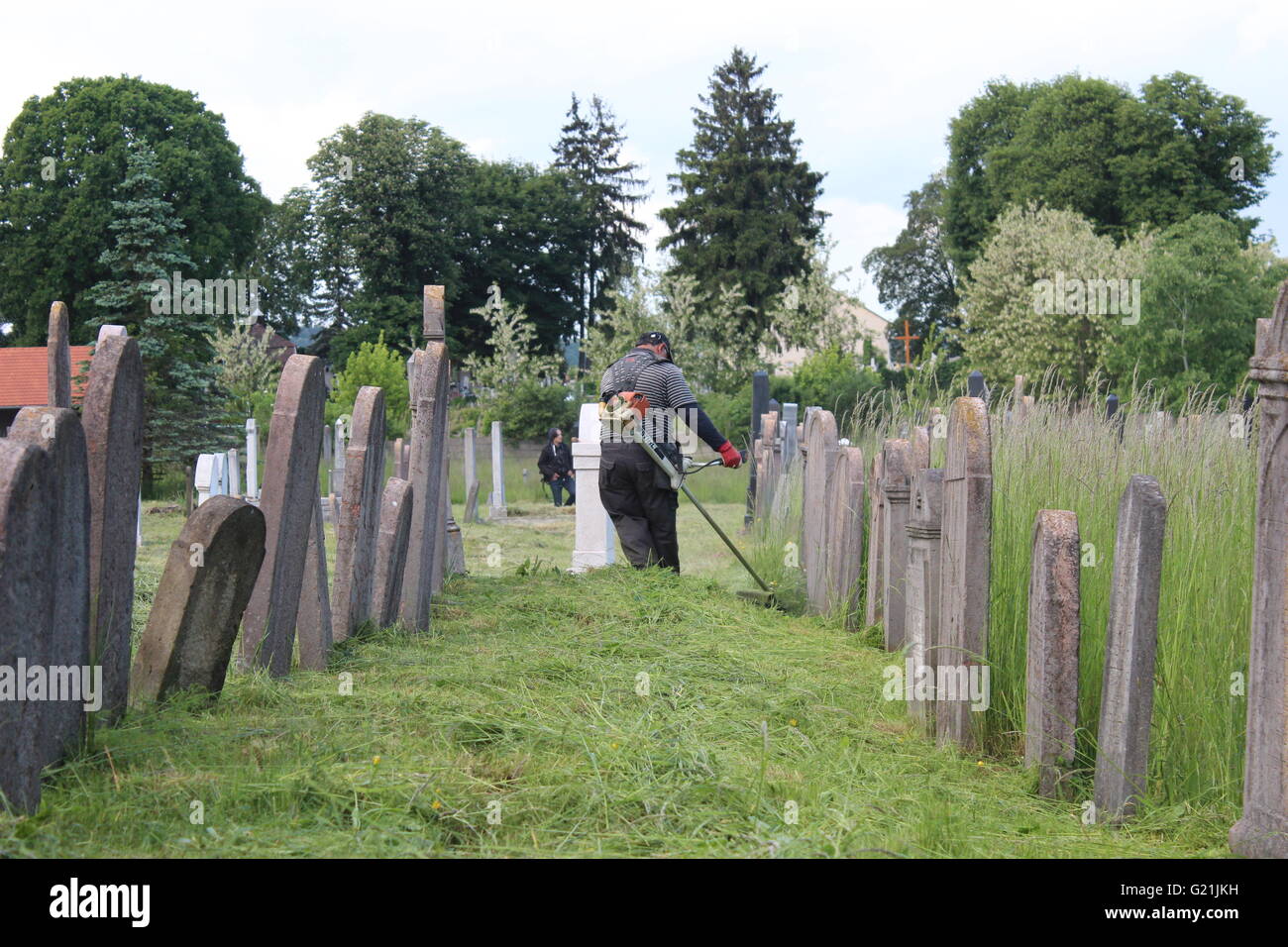 Cemetery maintenance hi-res stock photography and images - Alamy