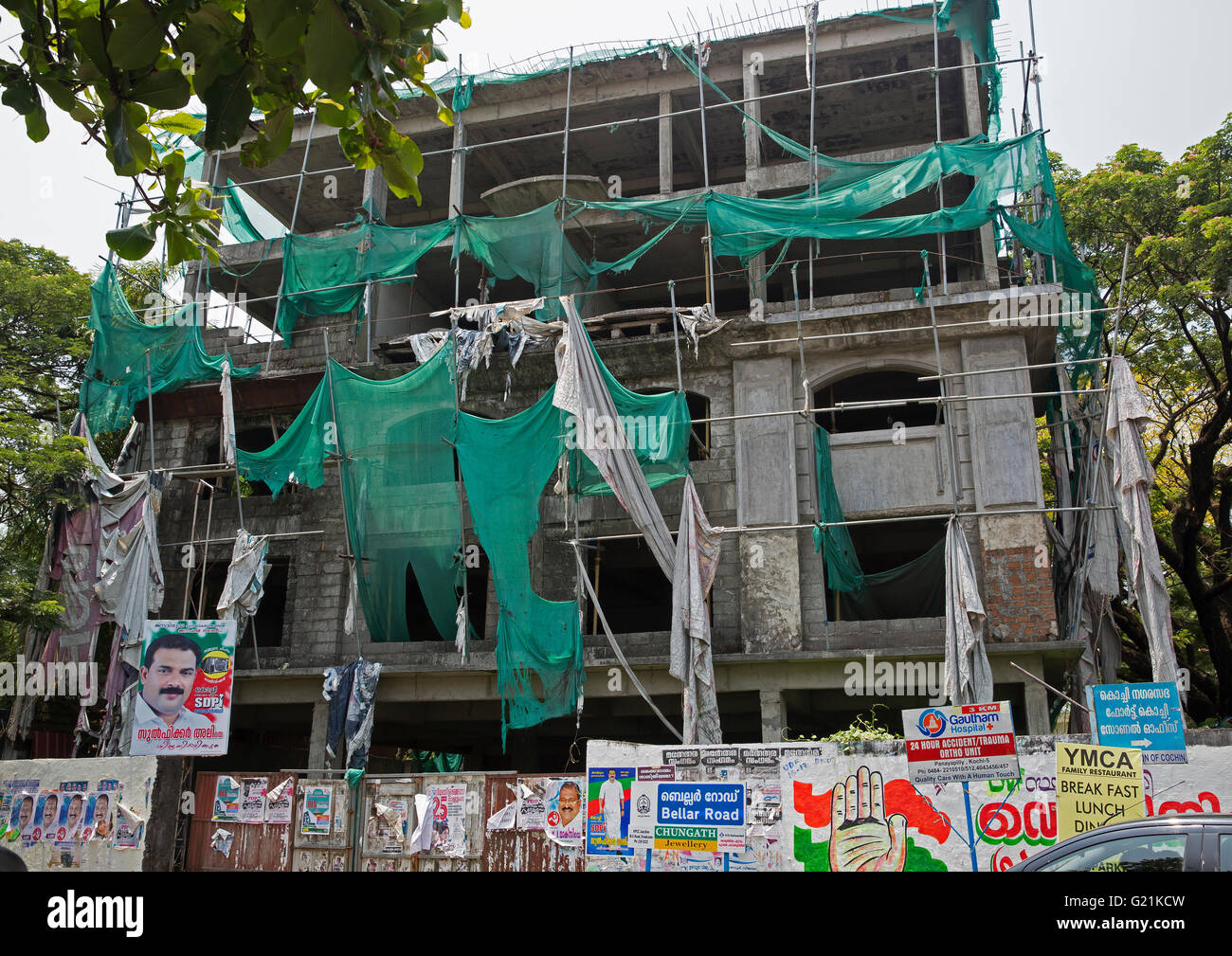 A derelict building In Cochin India Stock Photo - Alamy
