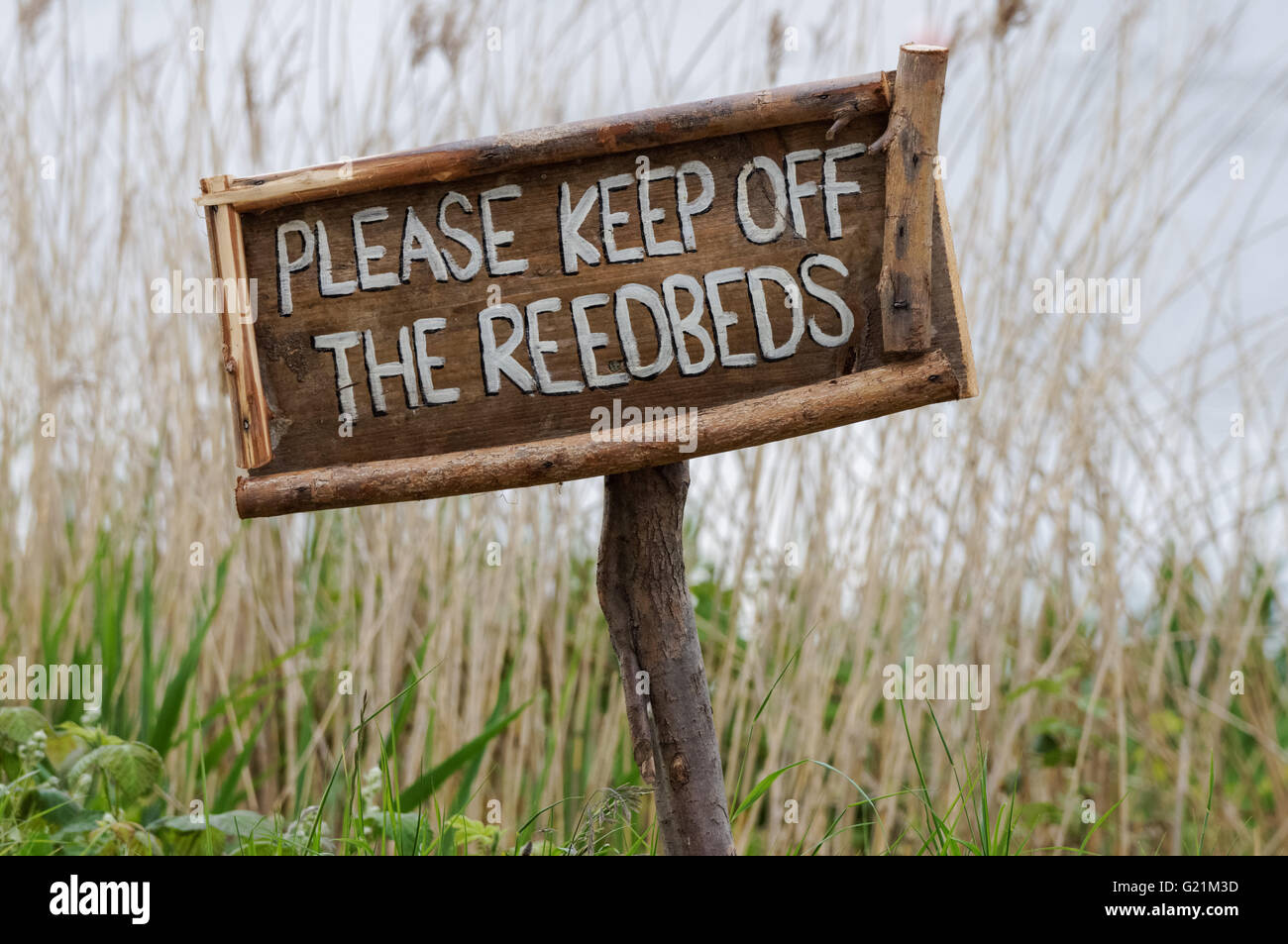 Protected wetland sign hi-res stock photography and images - Alamy