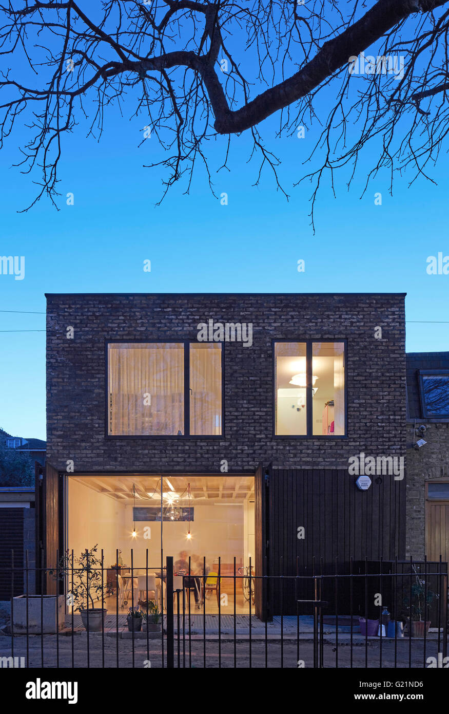 Map with glow hi-res stock photography and images - Alamy