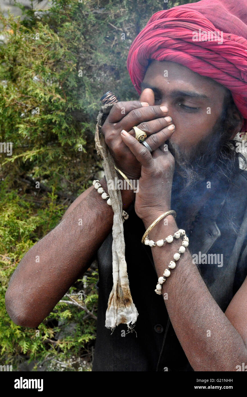 Nepal Marijuana High Resolution Stock Photography and Images - Alamy