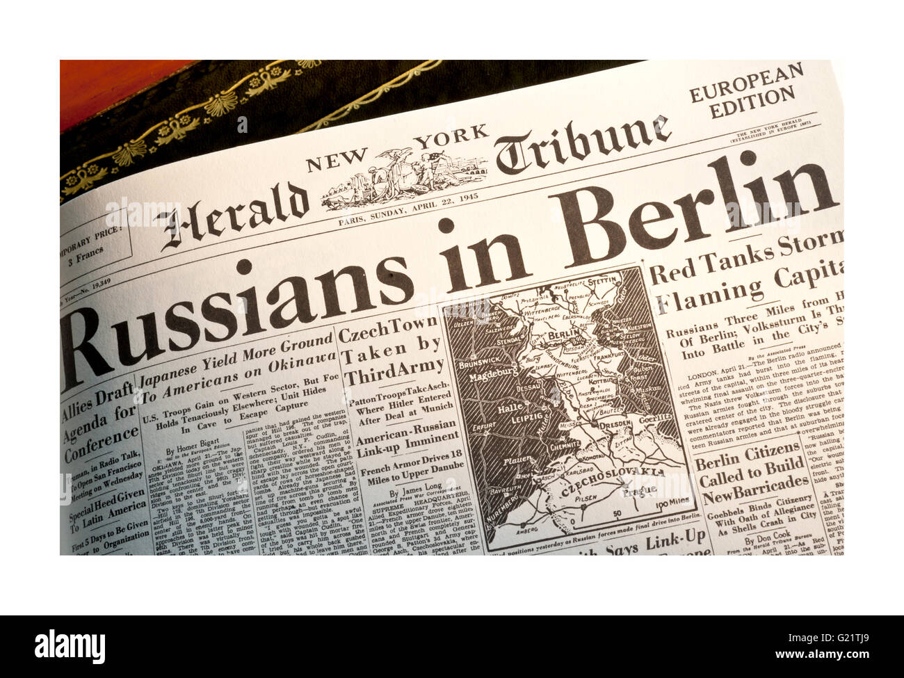 Newspaper tribune hi-res stock photography and images - Alamy