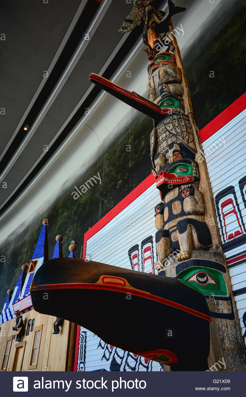 Ancient Carving Canada High Resolution Stock Photography and Images - Alamy