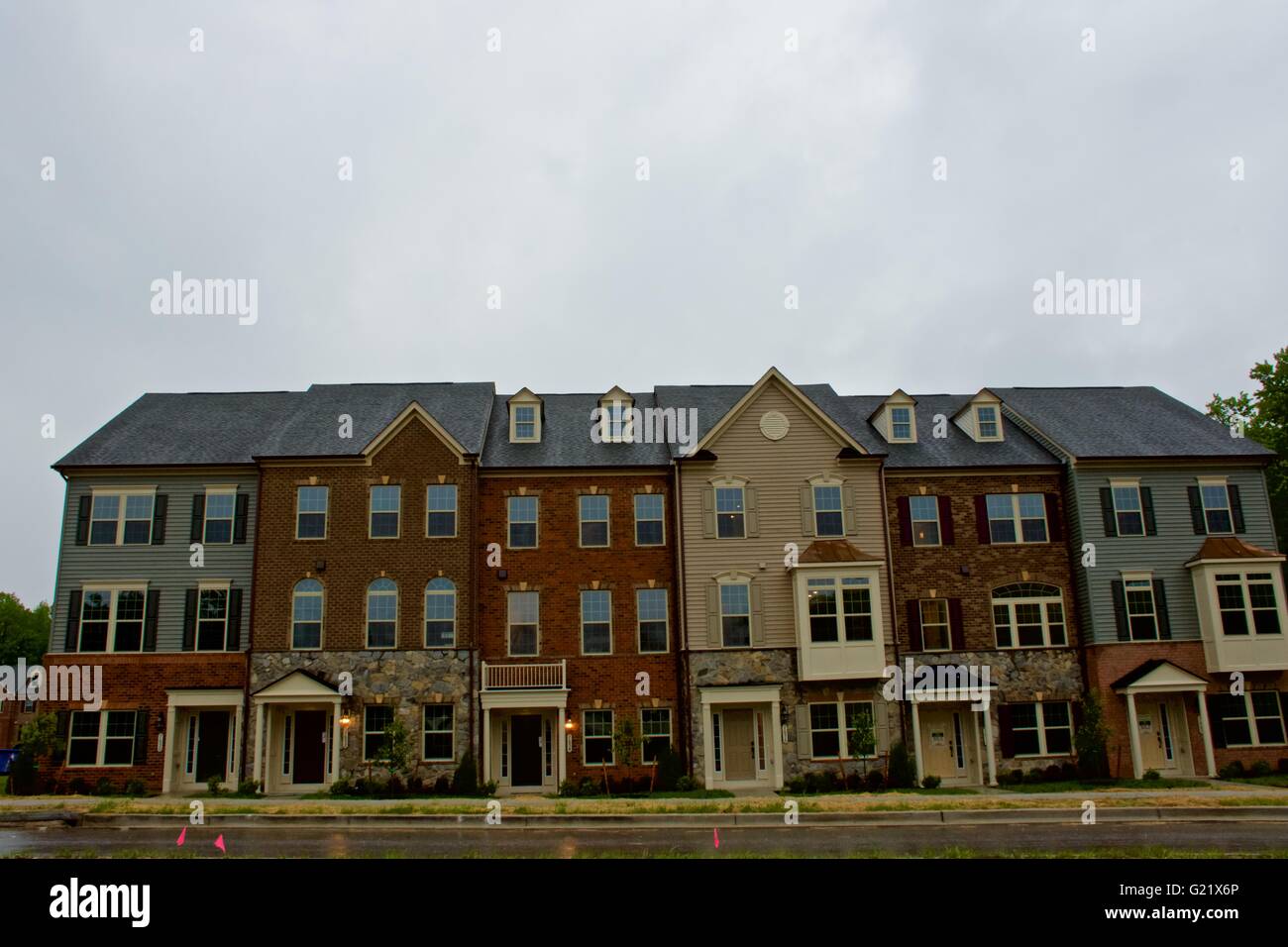 New town homes in a a new development Stock Photo - Alamy