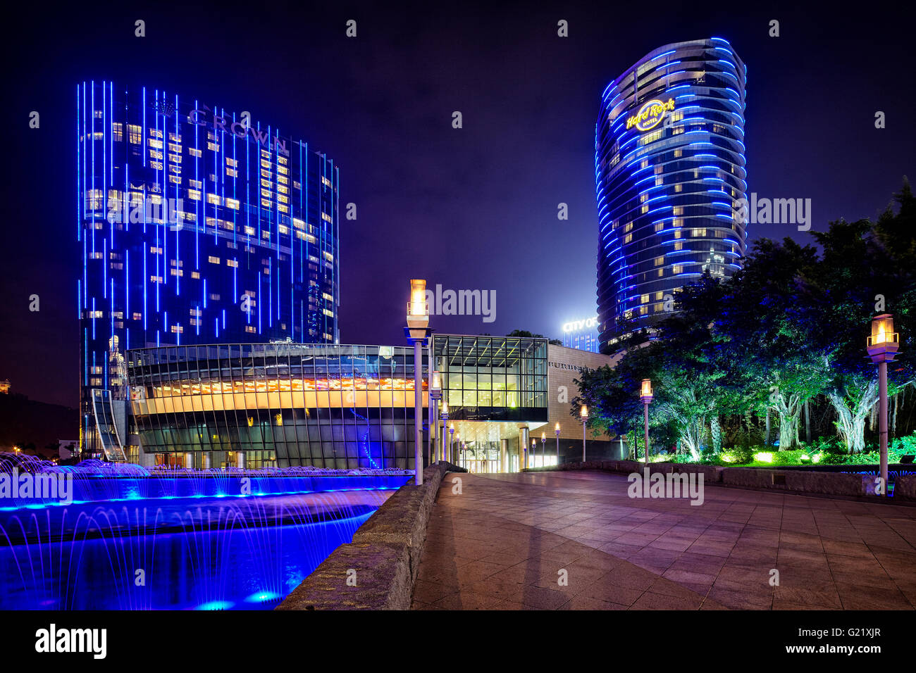 City crown east hi-res stock photography and images - Alamy
