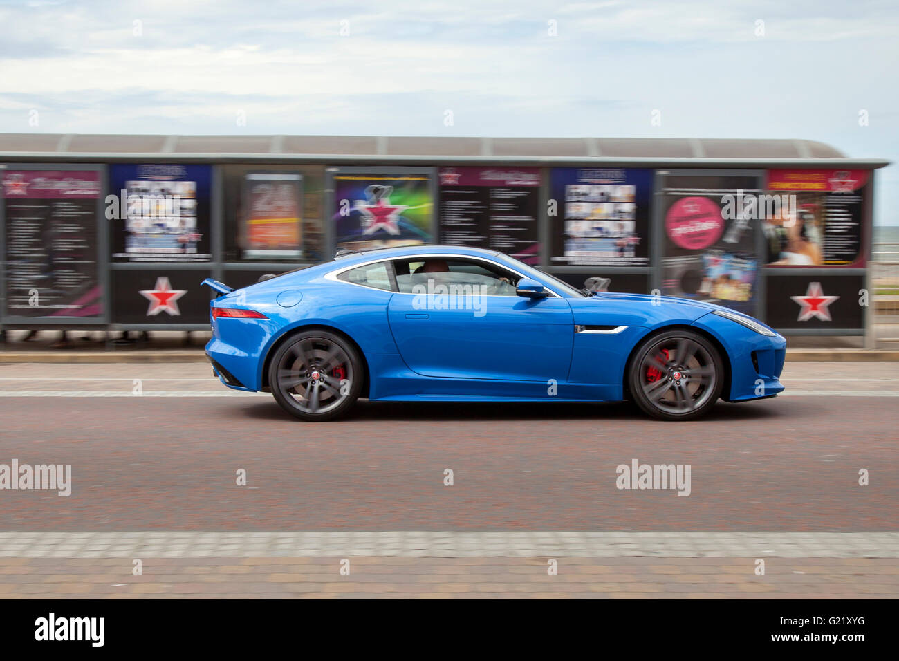 2018 jaguar f type svr coupe hi-res stock photography and images - Alamy