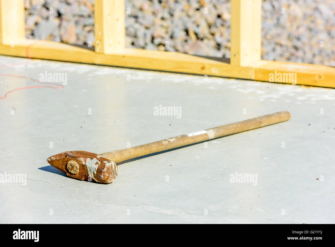 Sledge hammer hi-res stock photography and images - Alamy