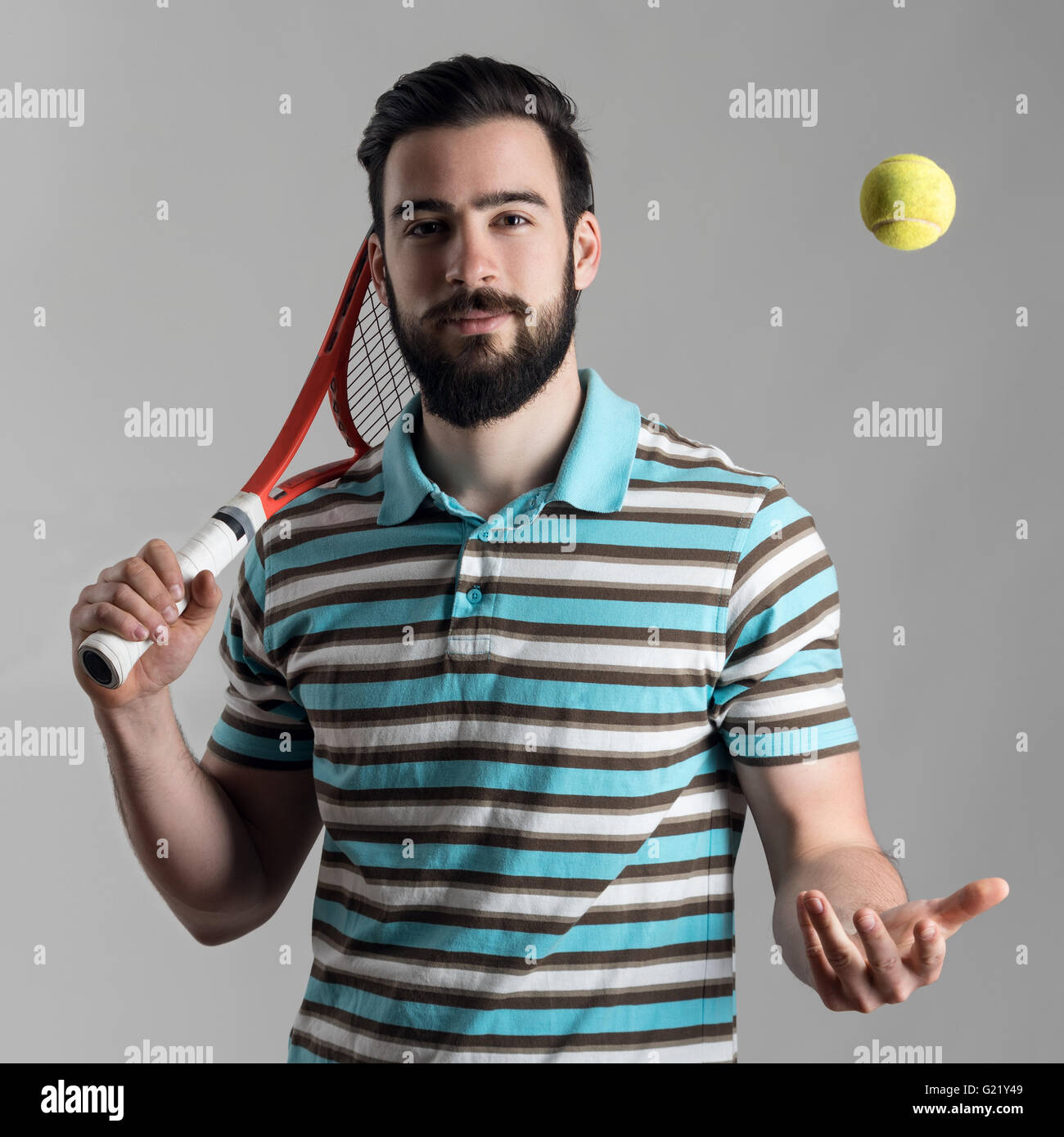 Tennis player throwing tennis ball hi-res stock photography and images ...