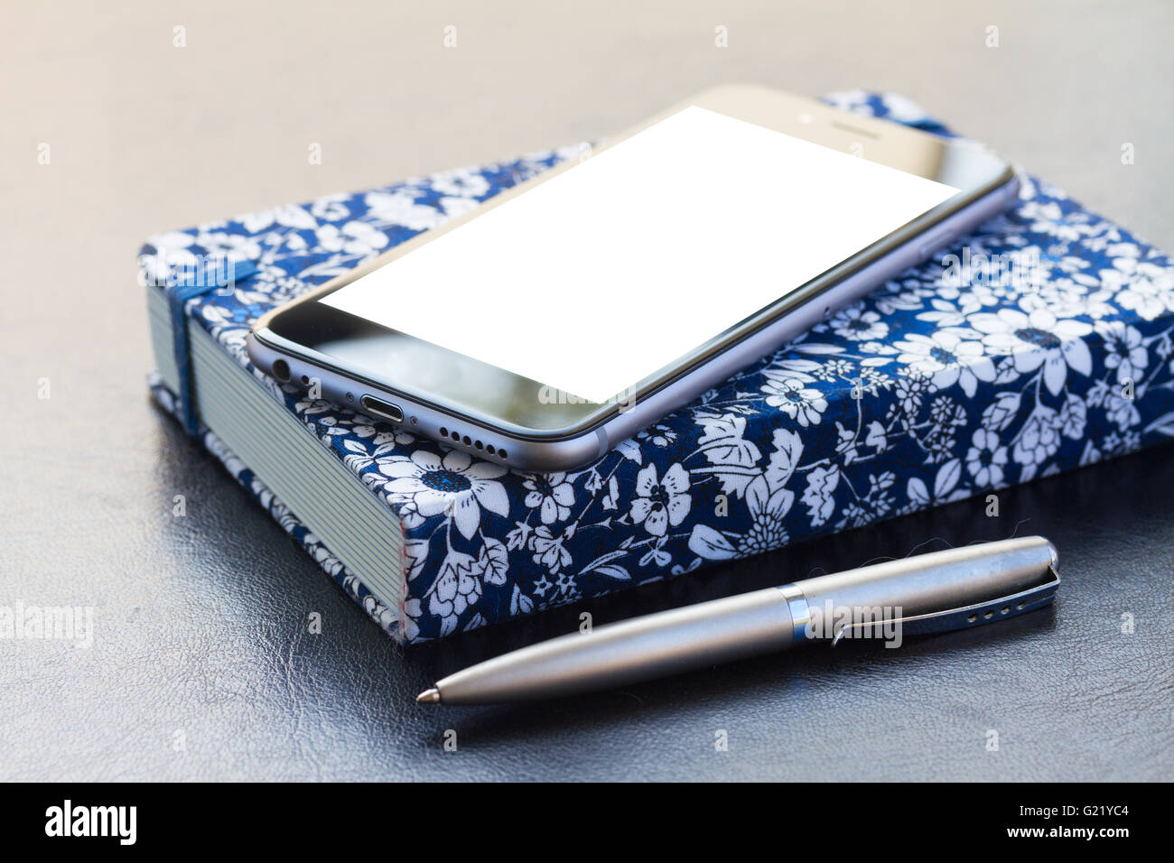 Notebooks pc hi-res stock photography and images - Alamy