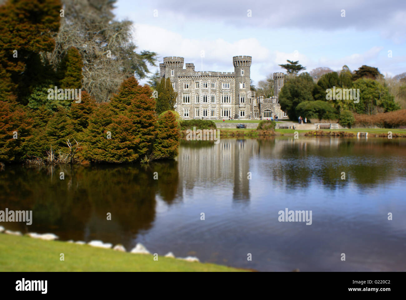 Johnstown castle hi-res stock photography and images - Alamy