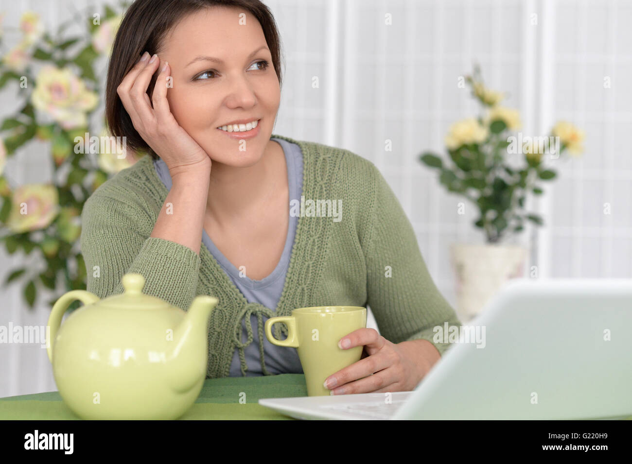 Portrait attractive cheerful girl drinking hi-res stock photography and ...