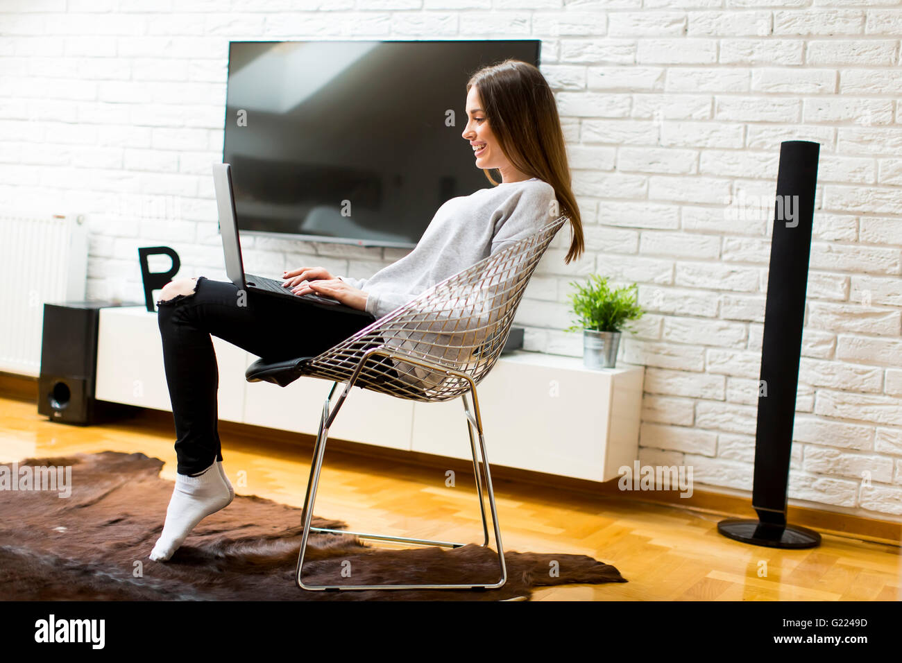 Computer sitting chair hi-res stock photography and images - Alamy