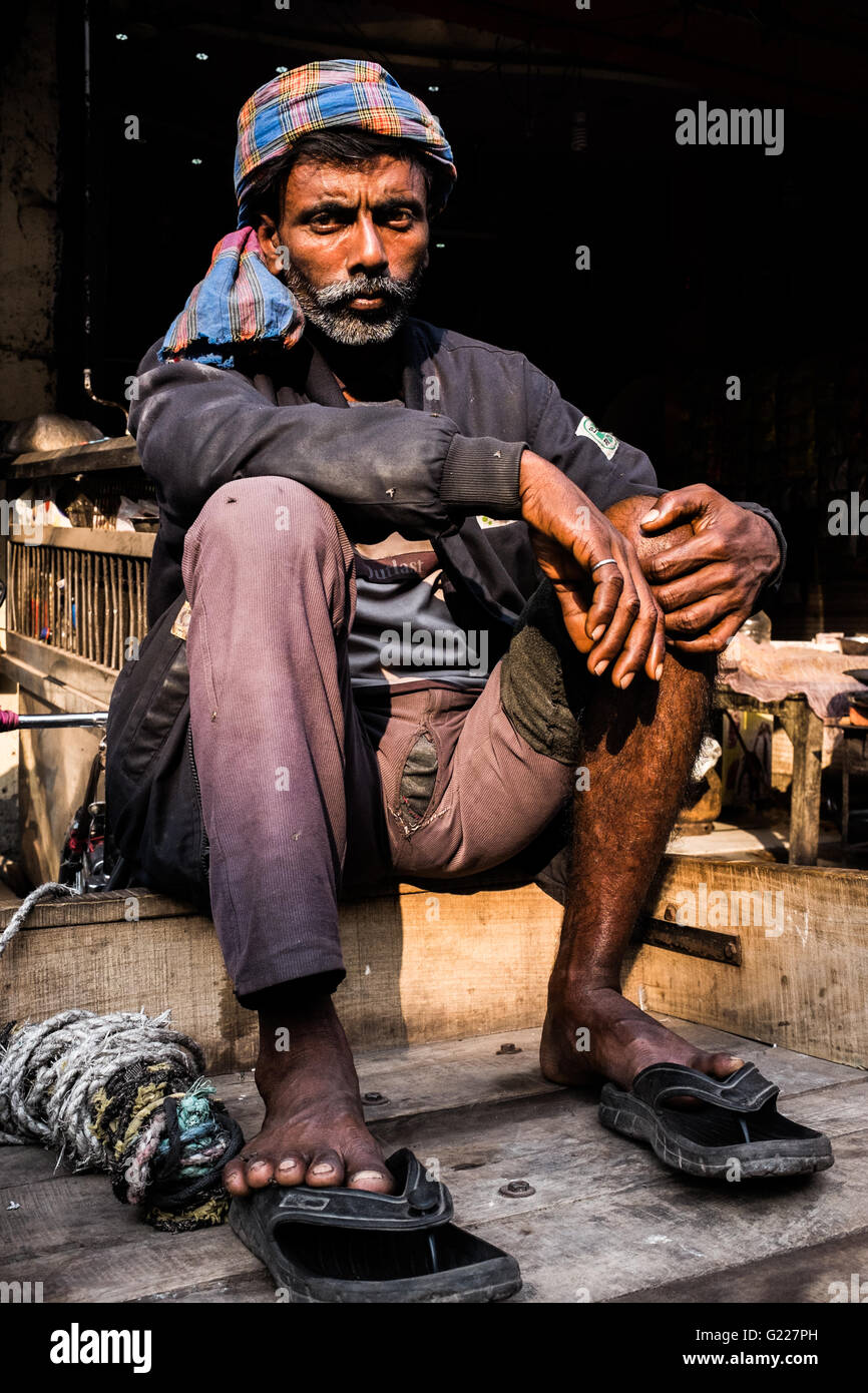 India poor man hi-res stock photography and images - Alamy