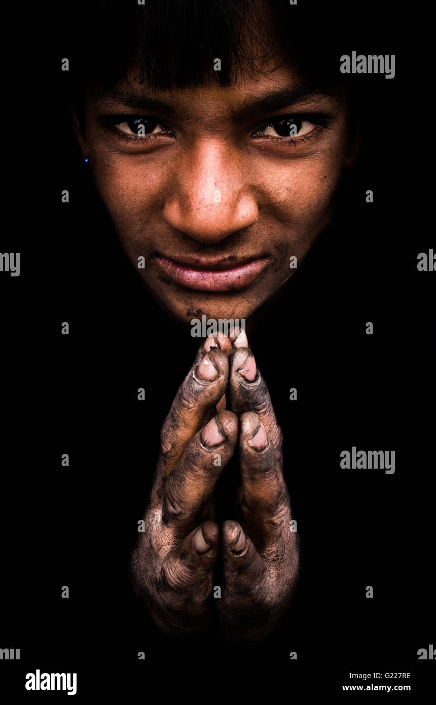 Young boy begging on the street in Delhi, India Stock Photo - Alamy