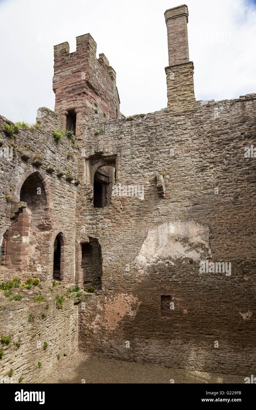 Historic ludlow castle hi-res stock photography and images - Alamy