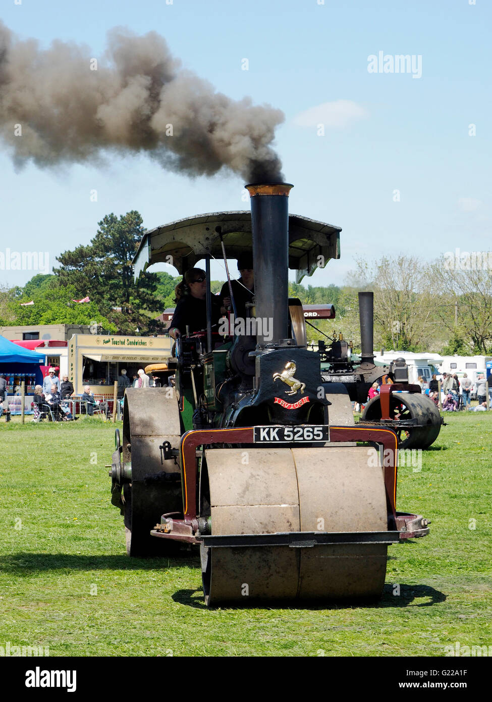 Invicta steam roller hi-res stock photography and images - Alamy
