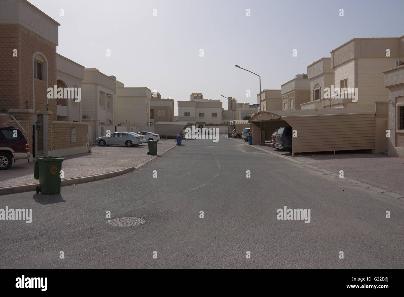 Sunlit suburbs of Kuwait Stock Photo - Alamy