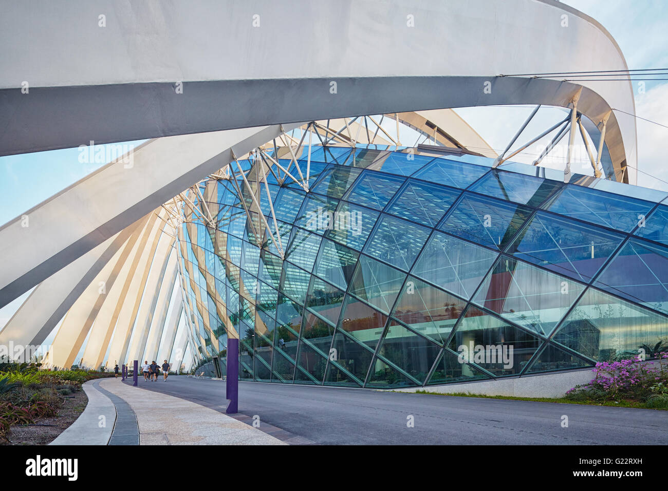 Structural details of the Flower Dome conservatory in Gardens by the ...