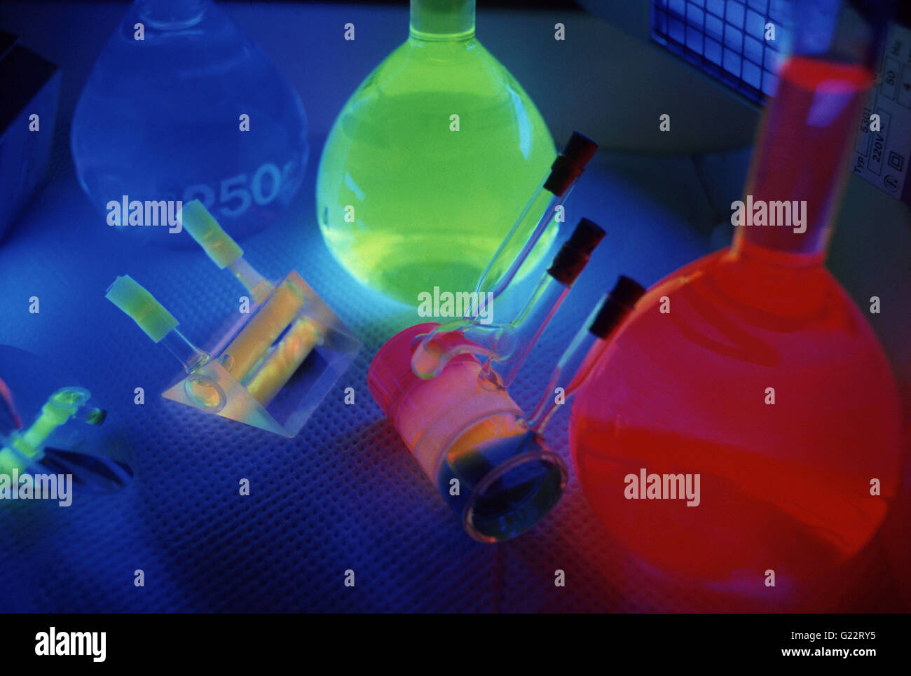 Laser dyes max planck institute hi-res stock photography and images - Alamy