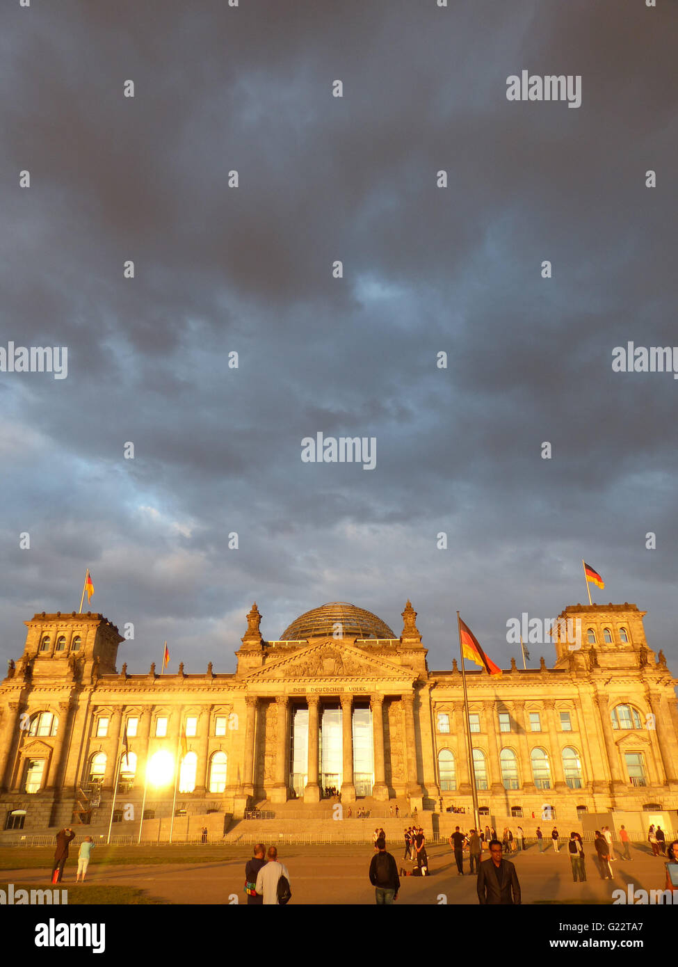 Destroyed Reichstag High Resolution Stock Photography and Images - Alamy