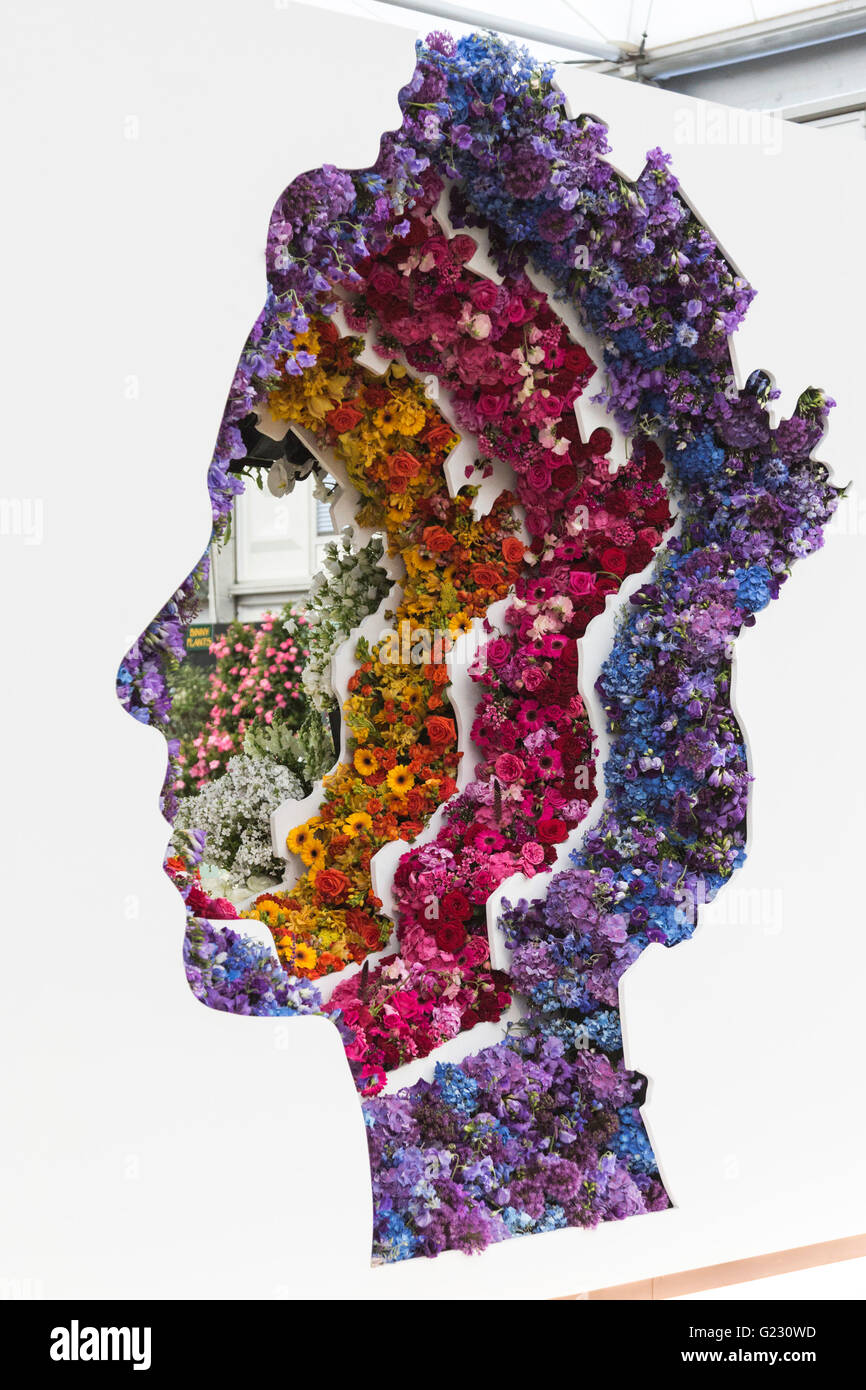 Elizabeth ii floral display hi-res stock photography and images - Alamy