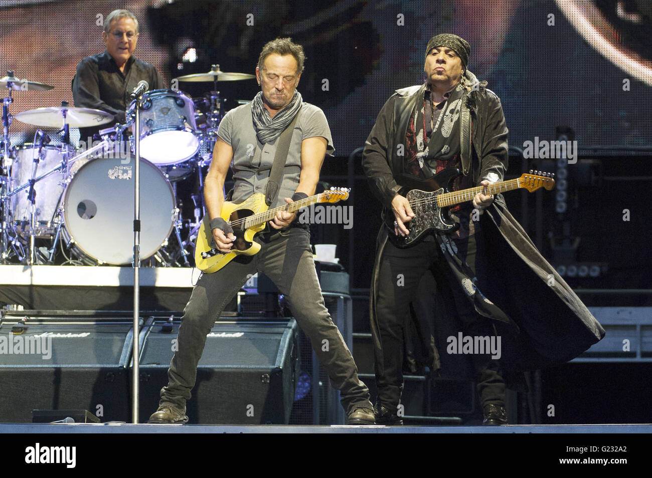 Madrid, Spain. 21st May, 2016. Bruce Springsteen performs live on stage ...
