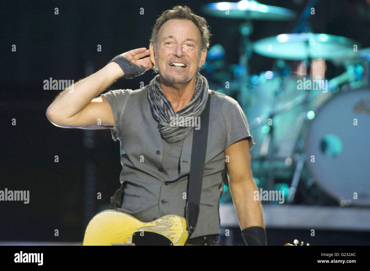 Madrid, Spain. 21st May, 2016. Bruce Springsteen performs live on stage ...