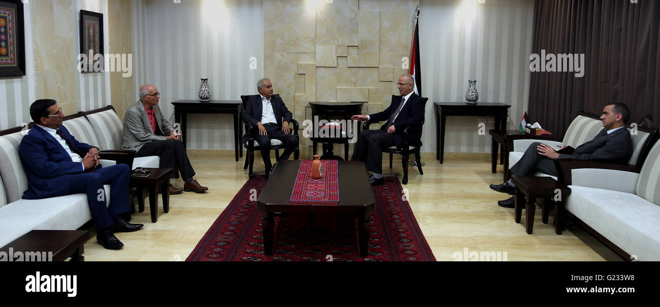 Ramallah, West Bank, Palestinian Territory. 23rd May, 2016. Palestinian ...