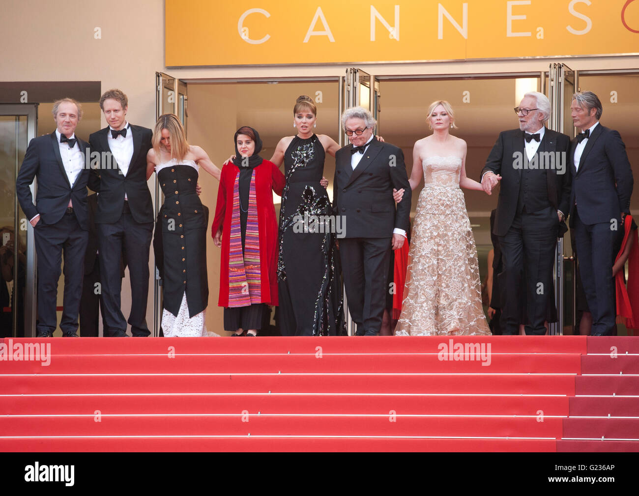 Cannes, France. 22nd May, 2016. Members of the jury on the red steps at ...