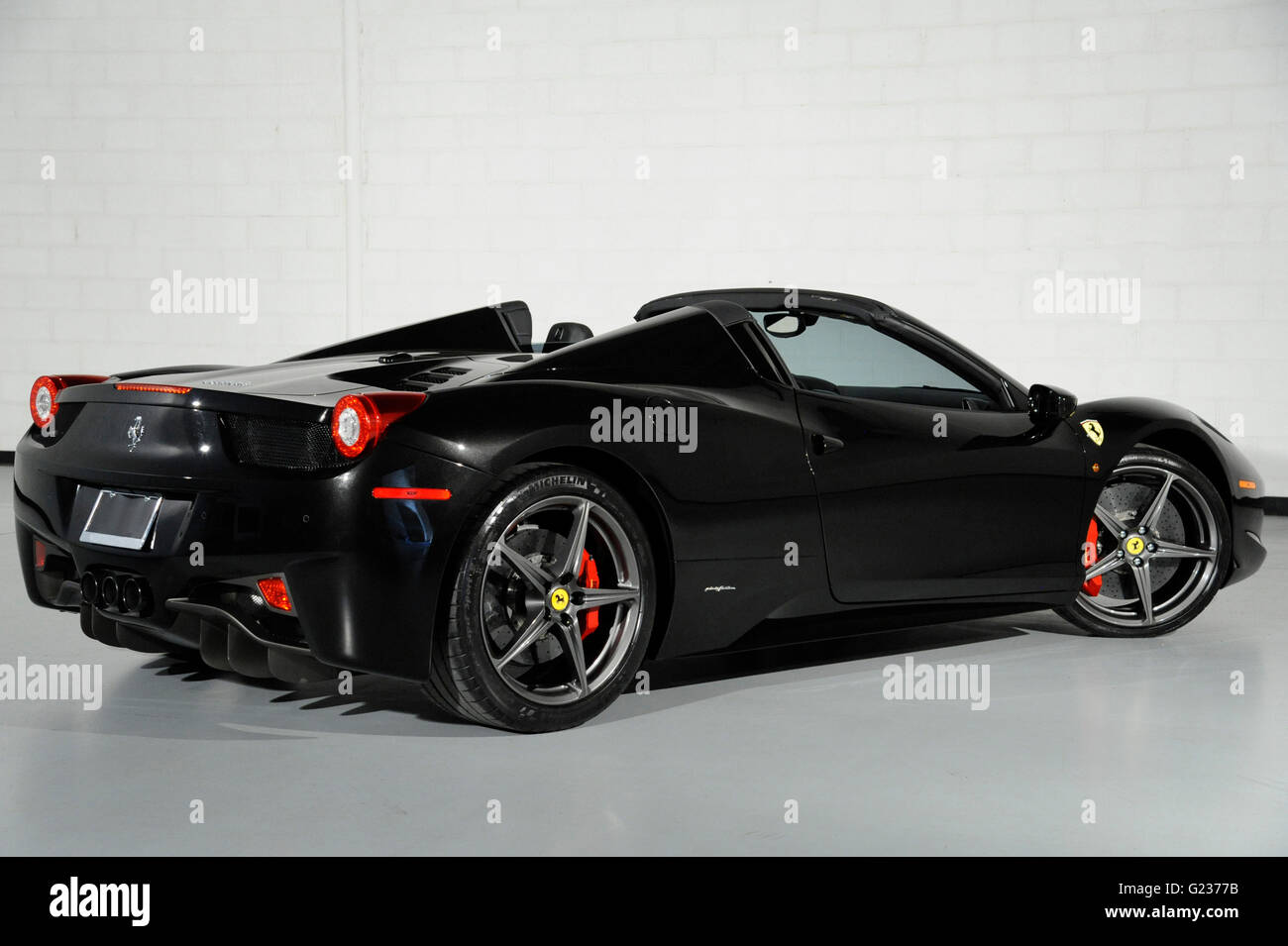 Exterior 2013 Ferrari F458 Spider Stock Photo - Alamy
