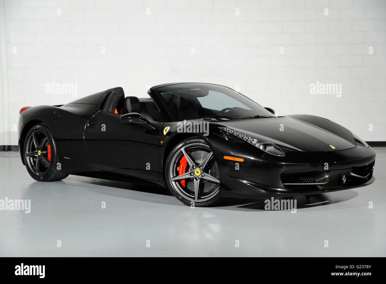 Exterior 2013 Ferrari F458 Spider Stock Photo - Alamy