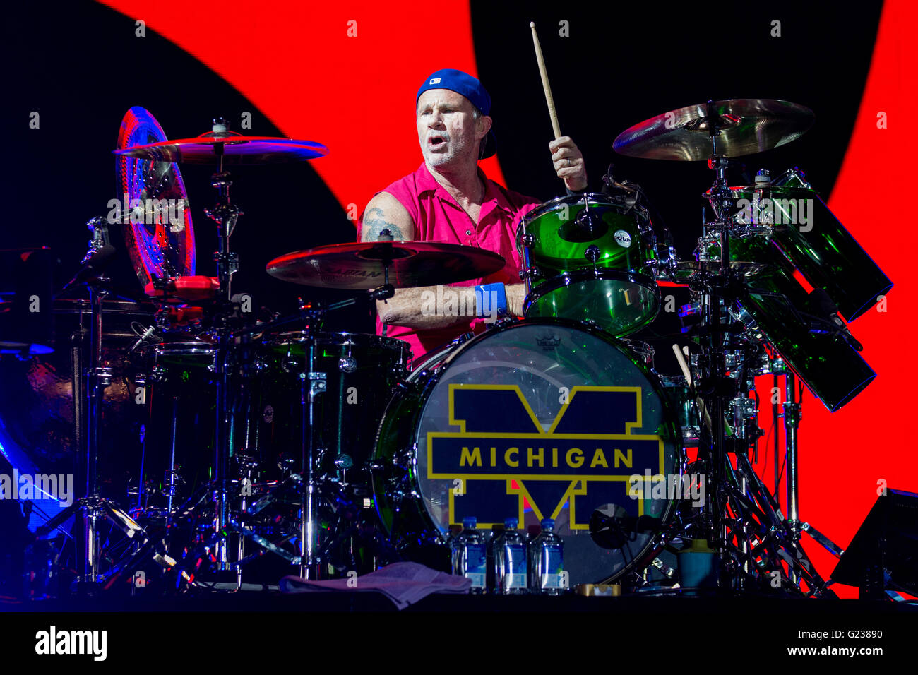Chad smith hi-res stock photography and images - Alamy