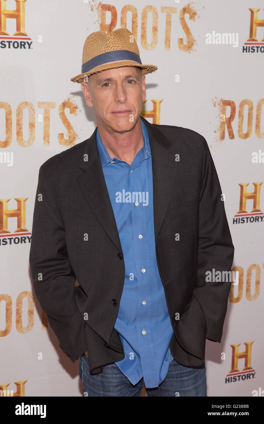 Mark wolper hi-res stock photography and images - Alamy