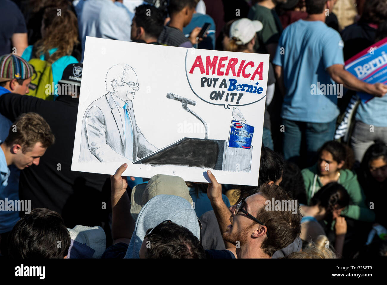 Santa Monica, California, USA. 23rd May, 2016. Bernie Sanders ...