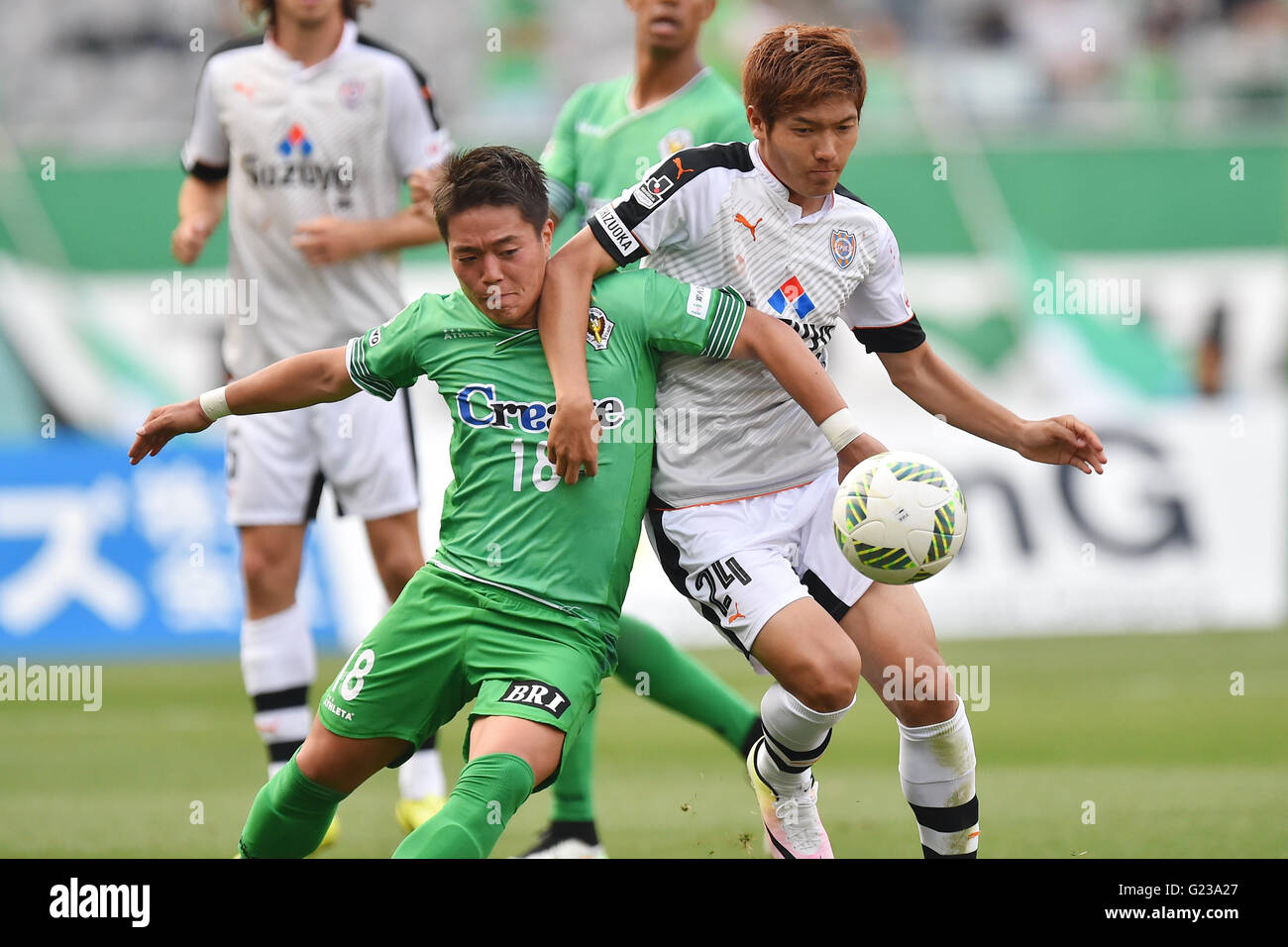 Tokyo, Japan. 22nd May, 2016. Daisuke Takagi (Verdy), Naoki Kawaguchi (S-Pulse) Football/Soccer ...